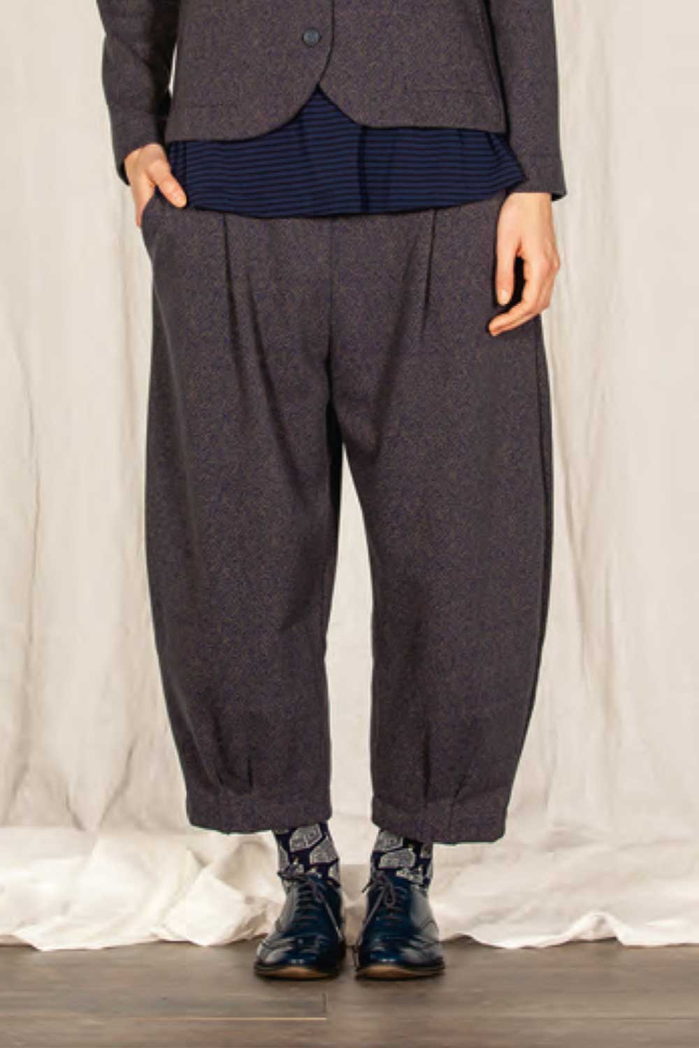 Bianco J Herringbone Pants – Jessie Juniper